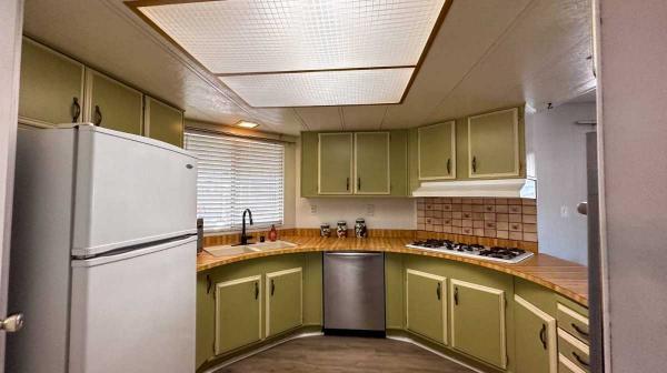1977 Bendix Mobile Home For Sale | 8 Gomes Way Brea, CA