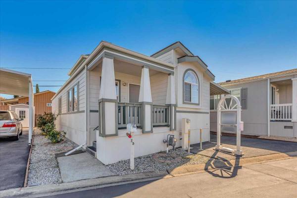2001 Silvercrest Mobile Home For Sale | 325 Sylvan Ave. #25 Mountain ...