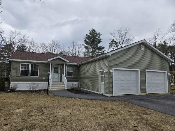 2021 Commodore Mobile Home For Sale | 14 Greenwich Trail Concord, NH