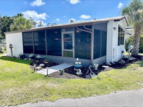 1986 DREA Mobile Home For Sale | 5300 Irlo Bronson Hwy Kissimmee, FL