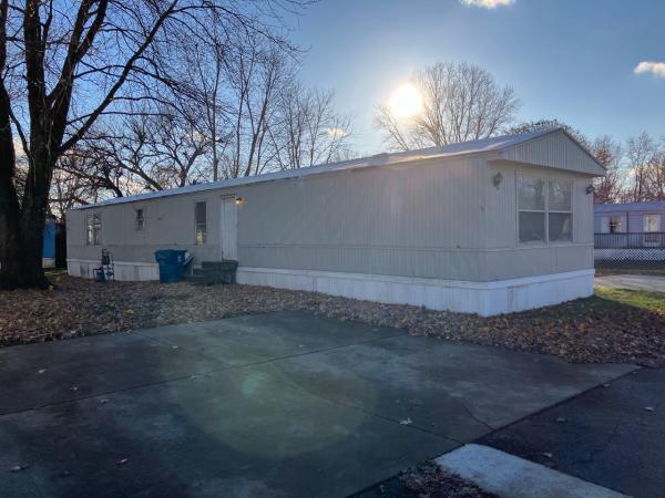 1994 Redman Mobile Home For Sale | 1624 S 25 W #29 Tipton, IN