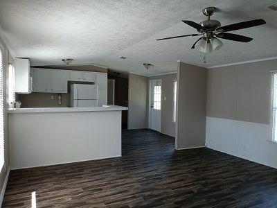 Chaffee Pines Mobile Home Park in Jacksonville, FL | MHVillage