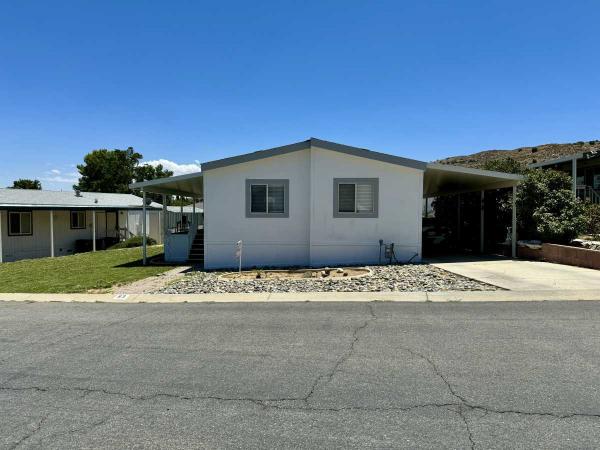 2002 Mobile Home For Sale | 5200 Entrar Drive Spc 83 Palmdale, CA