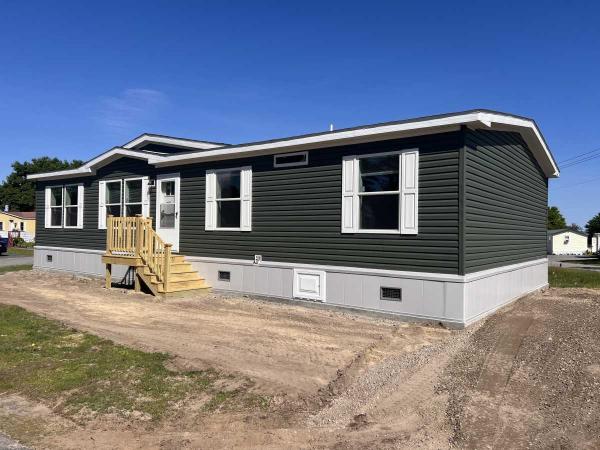2024 Commodore Mobile Home For Sale | 101 Buckingham Dr Westbrook, ME