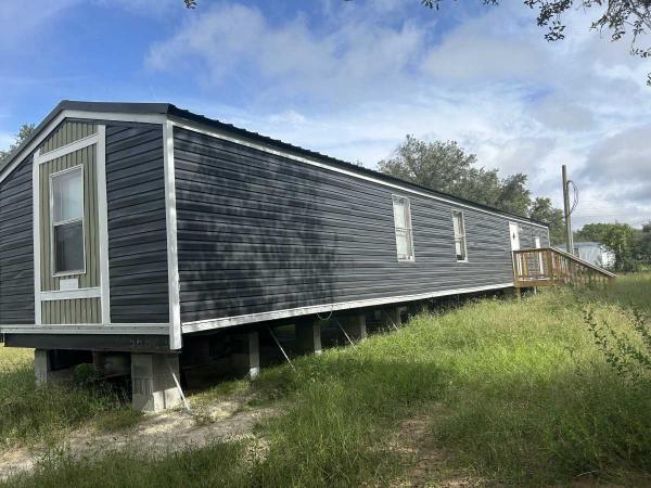 2007 Skyline Mobile Home For Sale | 10017 103rd St Jacksonville, FL