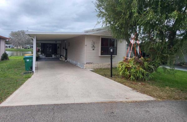 1987 Homes of Merit Mobile Home For Sale | 14 Topaz Dr Eustis, FL