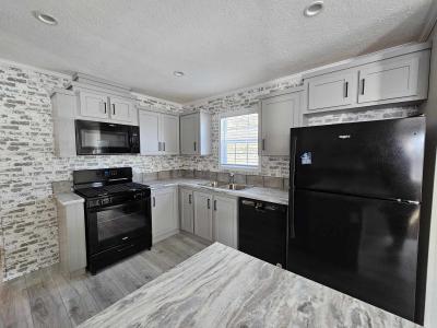 Lawndale Estates Mobile Home Park in Saginaw, MI | MHVillage