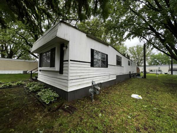 2001 Skyline Mobile Home For Sale | W1002 State Rd. 23-49 #15 Green ...