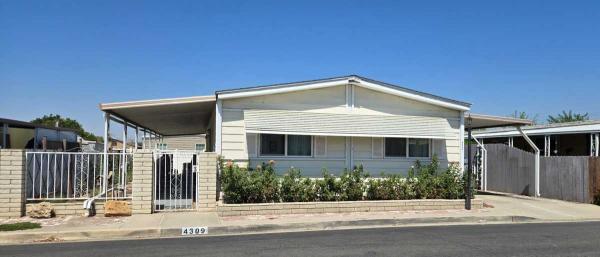 1979 Silvercrest Mobile Home For Sale | 4309 Prince St Bakersfield, CA