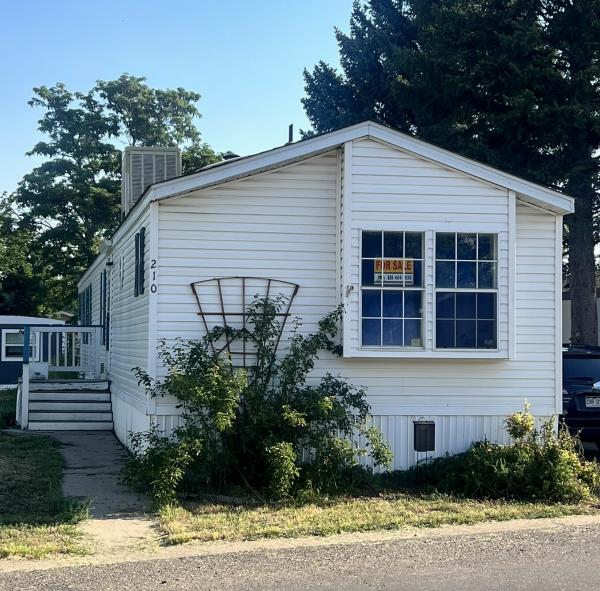 1998 SKTM Mobile Home For Sale | 3717 S Taft Hill Rd Site 210 Fort ...