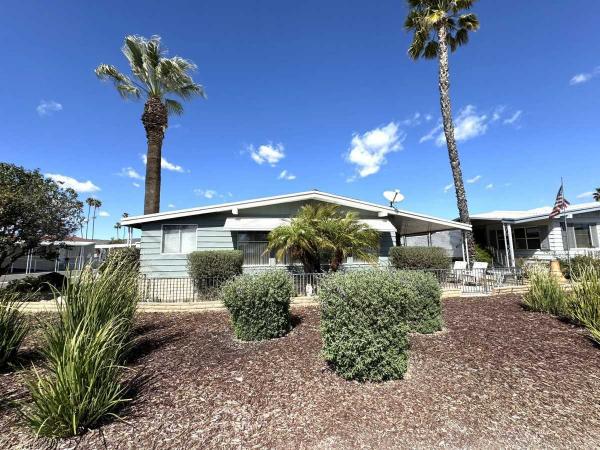 1976 Silvercrest Mobile Home For Sale | 5001 W Florida Ave #472 Hemet, CA