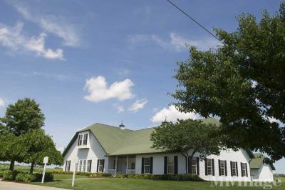 Boulder Ridge Mobile Home Park in Allendale, MI | MHVillage