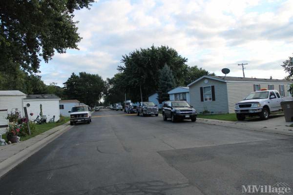 Timber Ridge Mobile Home Park in Pleasant Prairie, WI | MHVillage