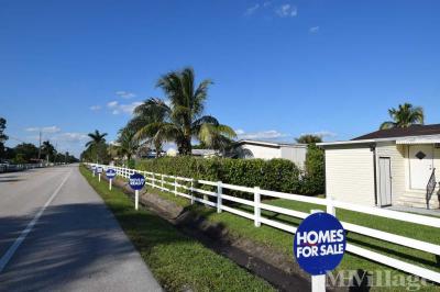 Southwind Village Mobile Home Park in Naples, FL | MHVillage