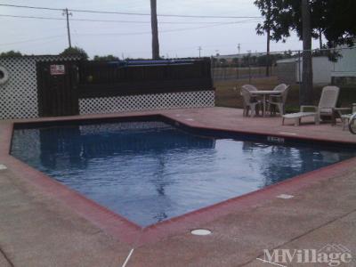 Homestead Mobile Home Community Mobile Home Park in Mcallen, TX | MHVillage
