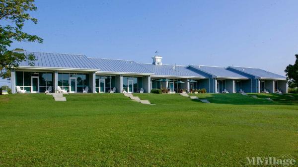 Dunedin RV Resort Mobile Home Park in Dunedin, FL | MHVillage