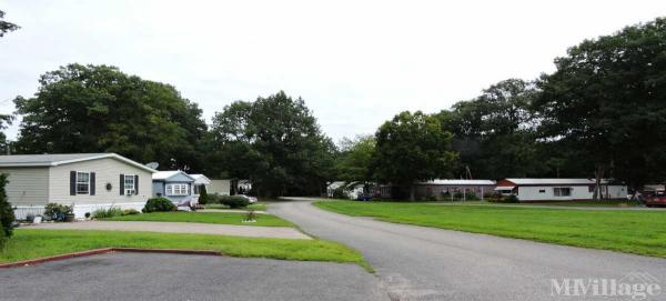 Maple Leaf Village Mobile Home Park in North Hampton, NH | MHVillage
