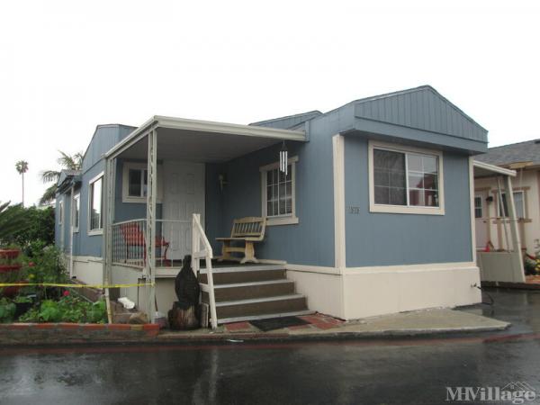Victorian Mobile Home Park Mobile Home Park in Ventura, CA | MHVillage