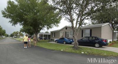 Kings Manor Mobile Home Park in Lakeland, FL | MHVillage