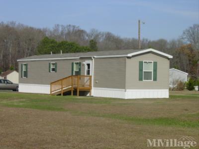 Sunset Lakes Mobile Home Park in Berlin, MD | MHVillage