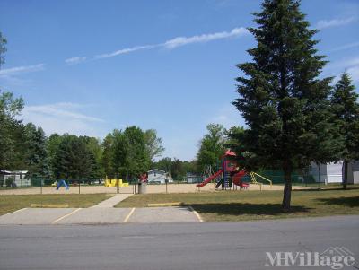 West Point Hills Mobile Home Park in Mattawan, MI | MHVillage
