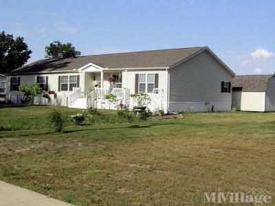 Silverbrook Mobile Home Park in Niles, MI | MHVillage