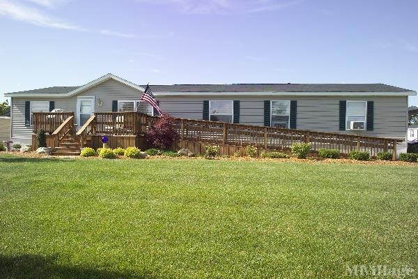 Sunset Ridge Mobile Home Park in Portland, MI | MHVillage