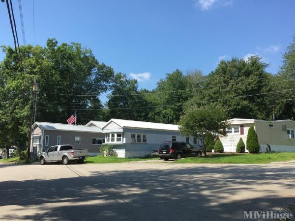 Hudson Mobile Estates Mobile Home Park in Hudson, NH | MHVillage