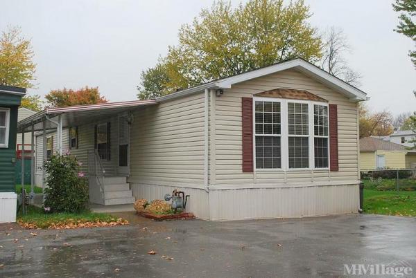Cayuga Drive Mobile Village Mobile Home Park in Niagara Falls, NY ...