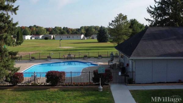 Pineview Estates Mobile Home Park in Flint, MI | MHVillage