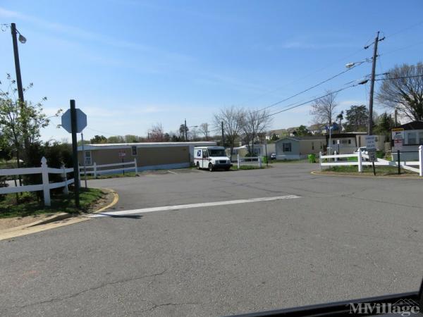Waples Mobile Home Estates Mobile Home Park in Fairfax, VA | MHVillage