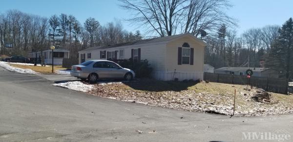 Country Ridge Co-op Mobile Home Park in Rochester, NH | MHVillage