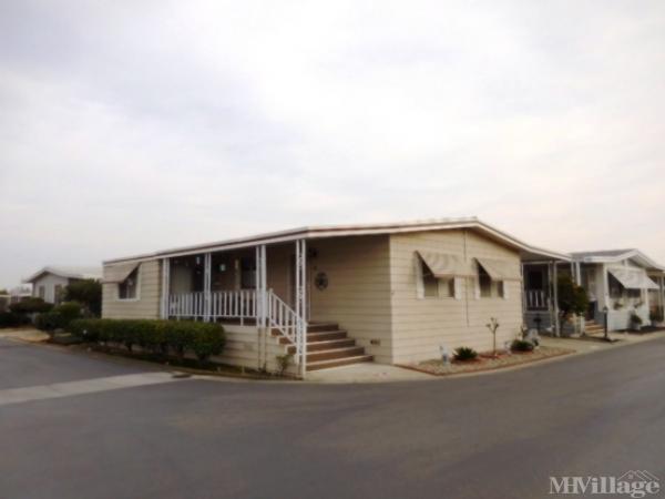 Western View Mobile Ranch Mobile Home Park in Turlock, CA | MHVillage