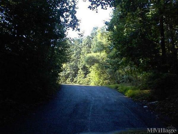 Spring Hill Estates Mobile Home Park in Honey Brook, PA | MHVillage