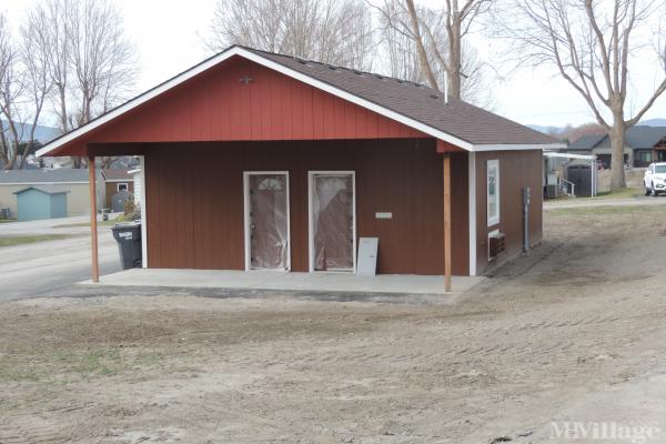 Pathfinder Park Mobile Home Park in Pasco, WA | MHVillage