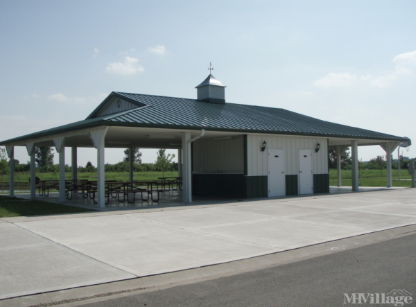 Windsor Village Mobile Home Park in Pontoon Beach, IL | MHVillage