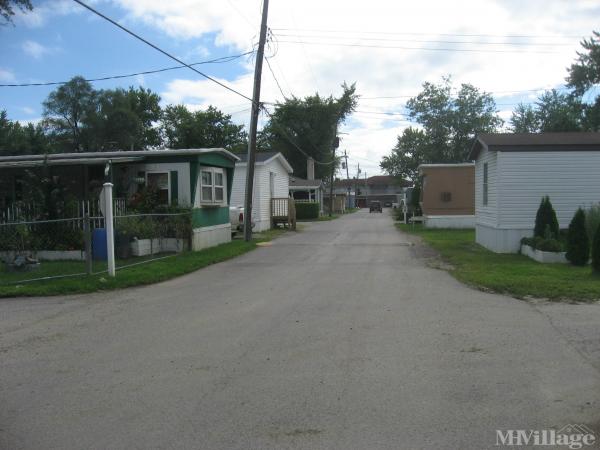 Columbus Manns MHP Mobile Home Park in Columbus, OH | MHVillage