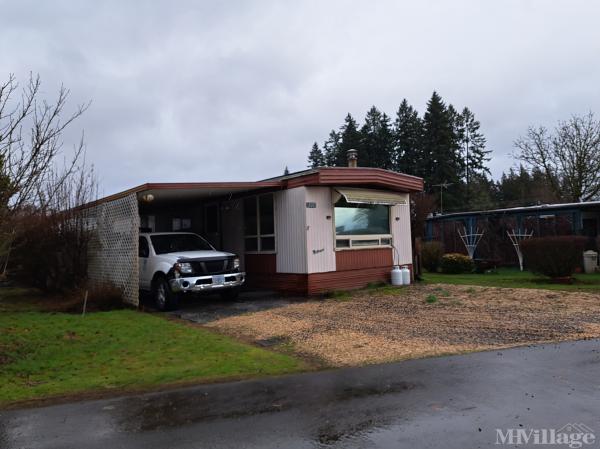 Goss Mobile Park Mobile Home Park in Scappoose, OR | MHVillage