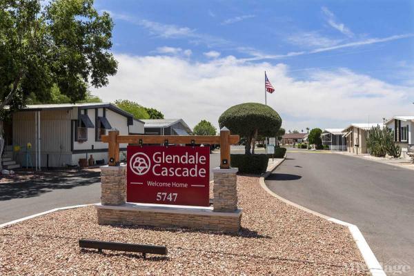 Glendale Cascade Mobile Home Park in Glendale, AZ | MHVillage